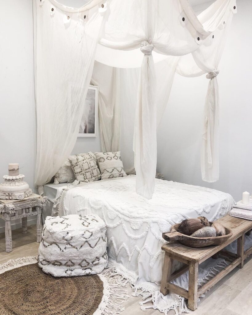 29 Boho Bedroom with Canopy Ideas That Feel Like a Dream ...